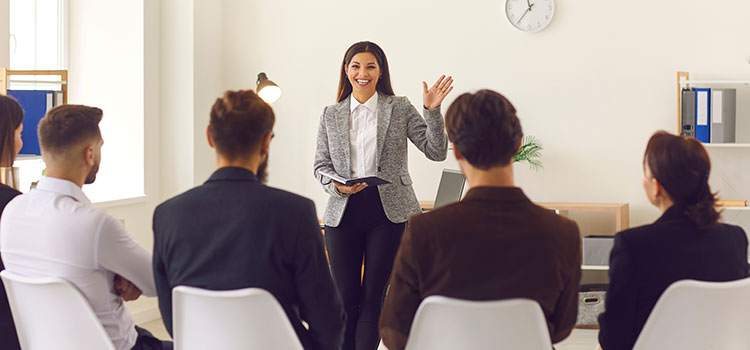 Becoming a Geropsychologist (Steps, Education, Salary & Duties)